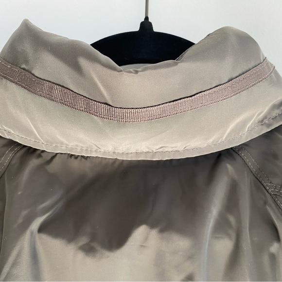 Apana | Jackets & Coats | Apana Rain Jacket Zip Front With Tuckaway ...